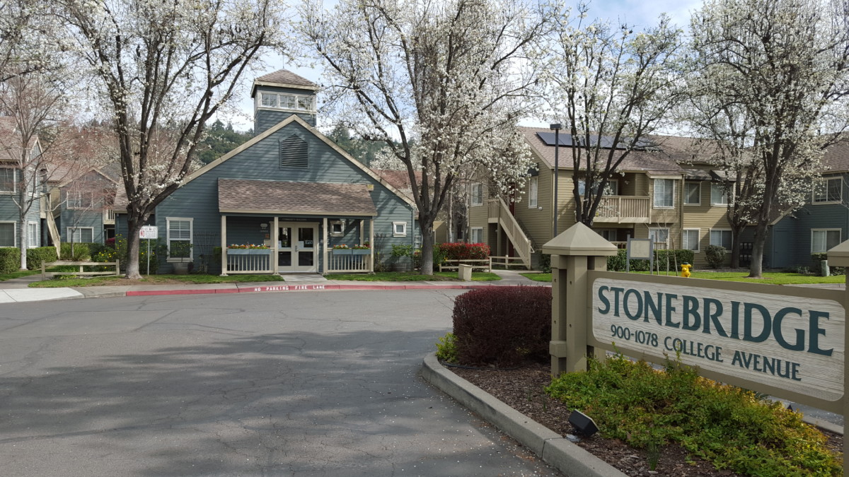 Stonebridge Apartments - Midstate Construction