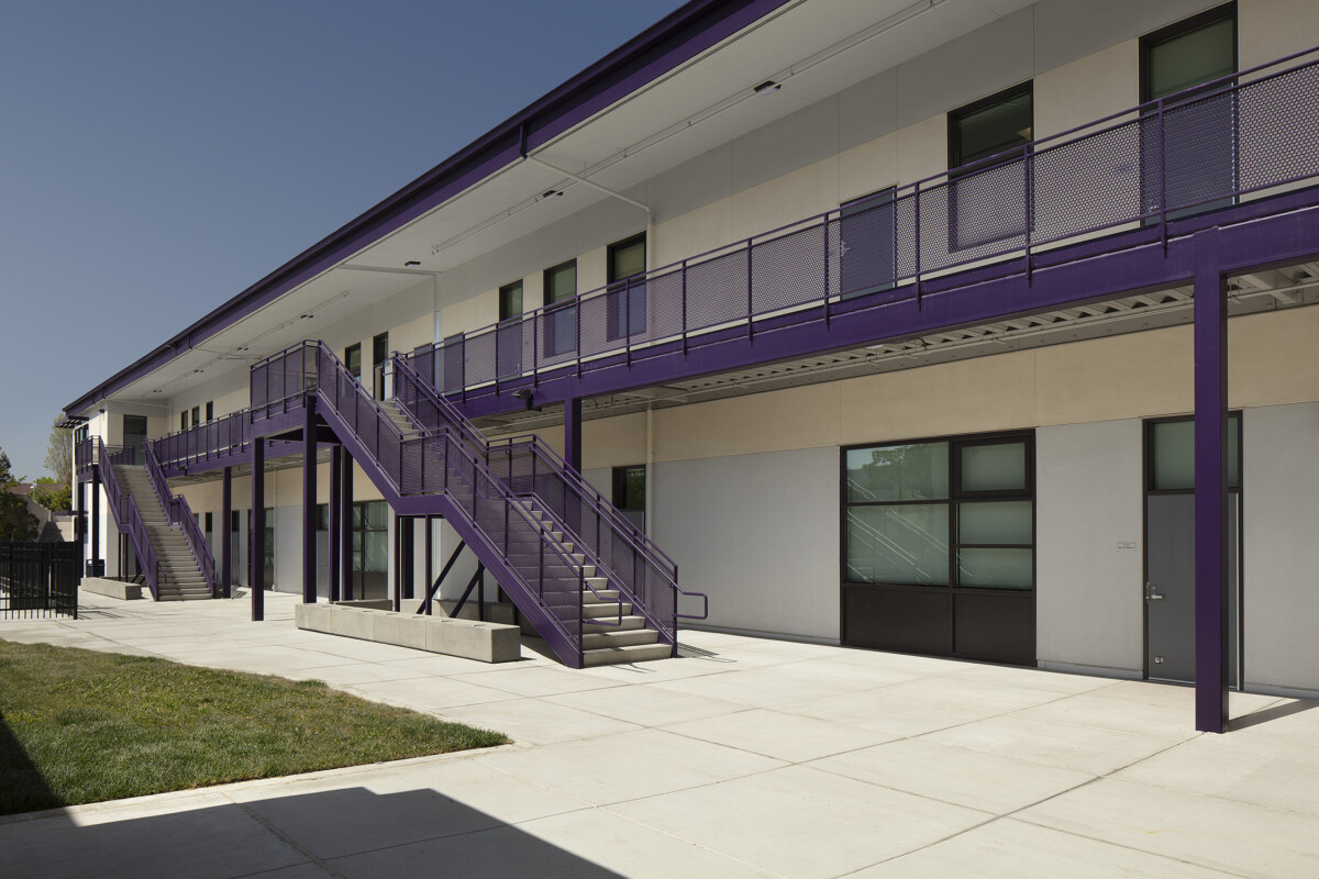 Amador Valley High School Classroom Building - Midstate Construction